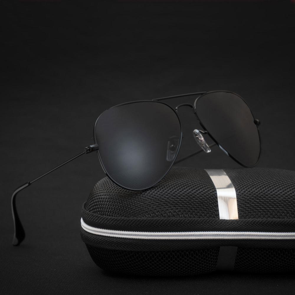 Stylish Black Aviator For Men And Women-Unique and Classy – UNIQUE & CLASSY